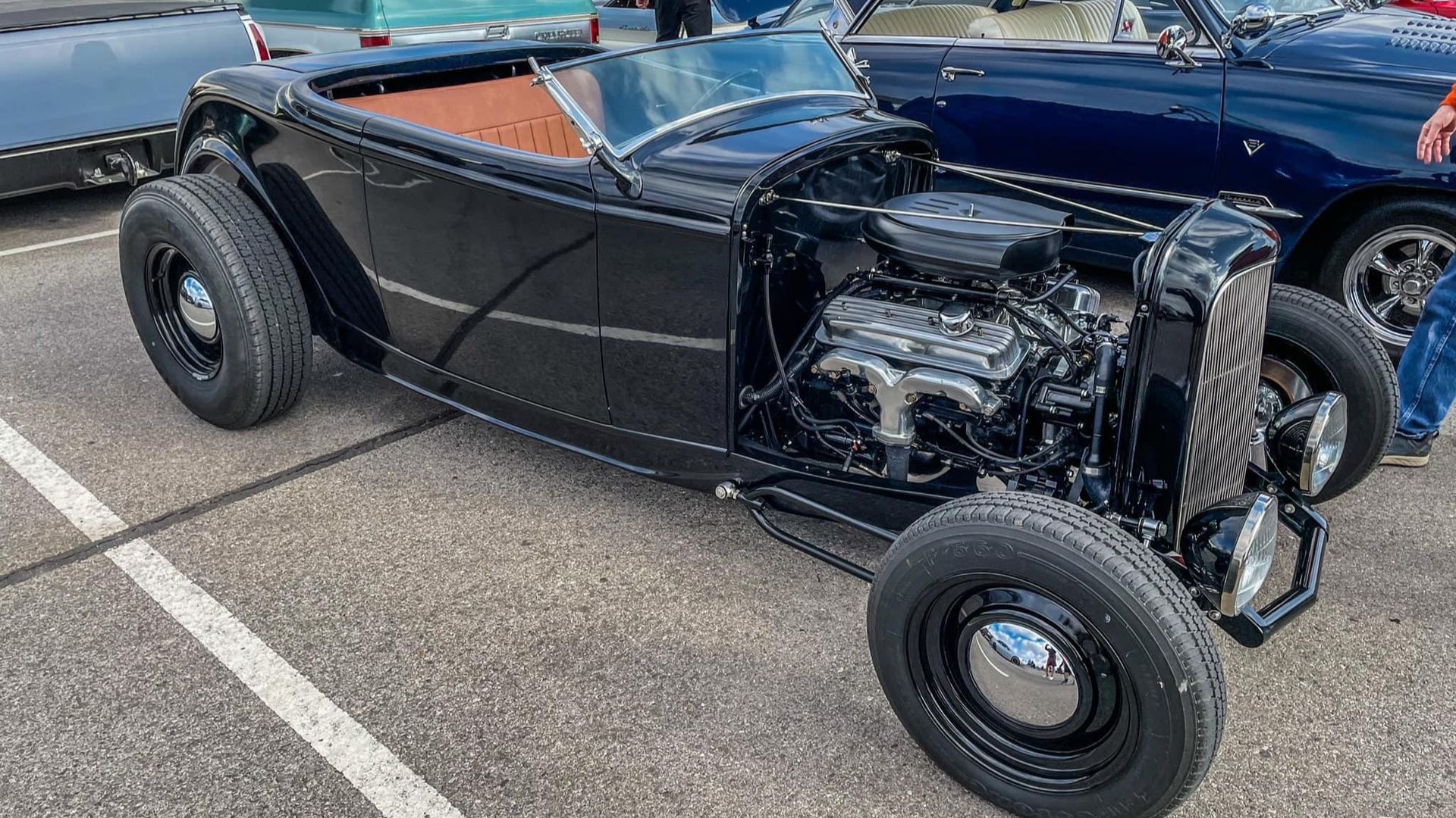 Inside Jesse James’s $582K car collection (2023)