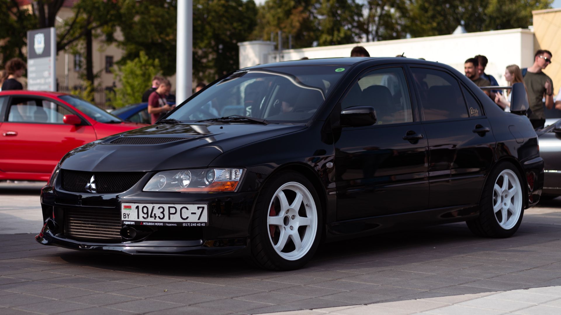 Inside Jackie Chan’s $977K car collection (2023)