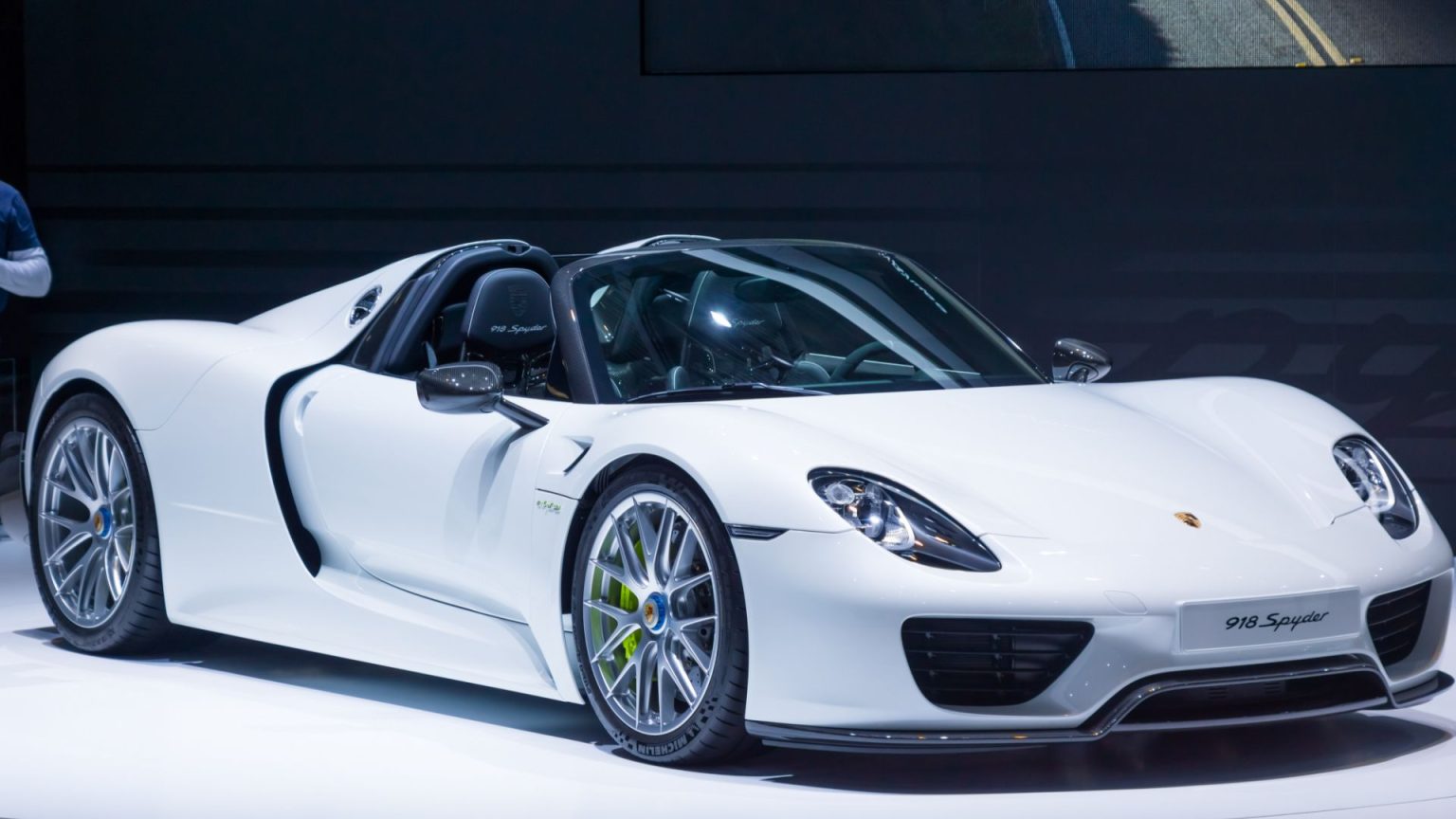 Inside Lebron James’s $4.4M car collection (2023)