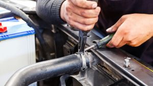 Bad radiator cap symptoms – problems and solutions | REREV